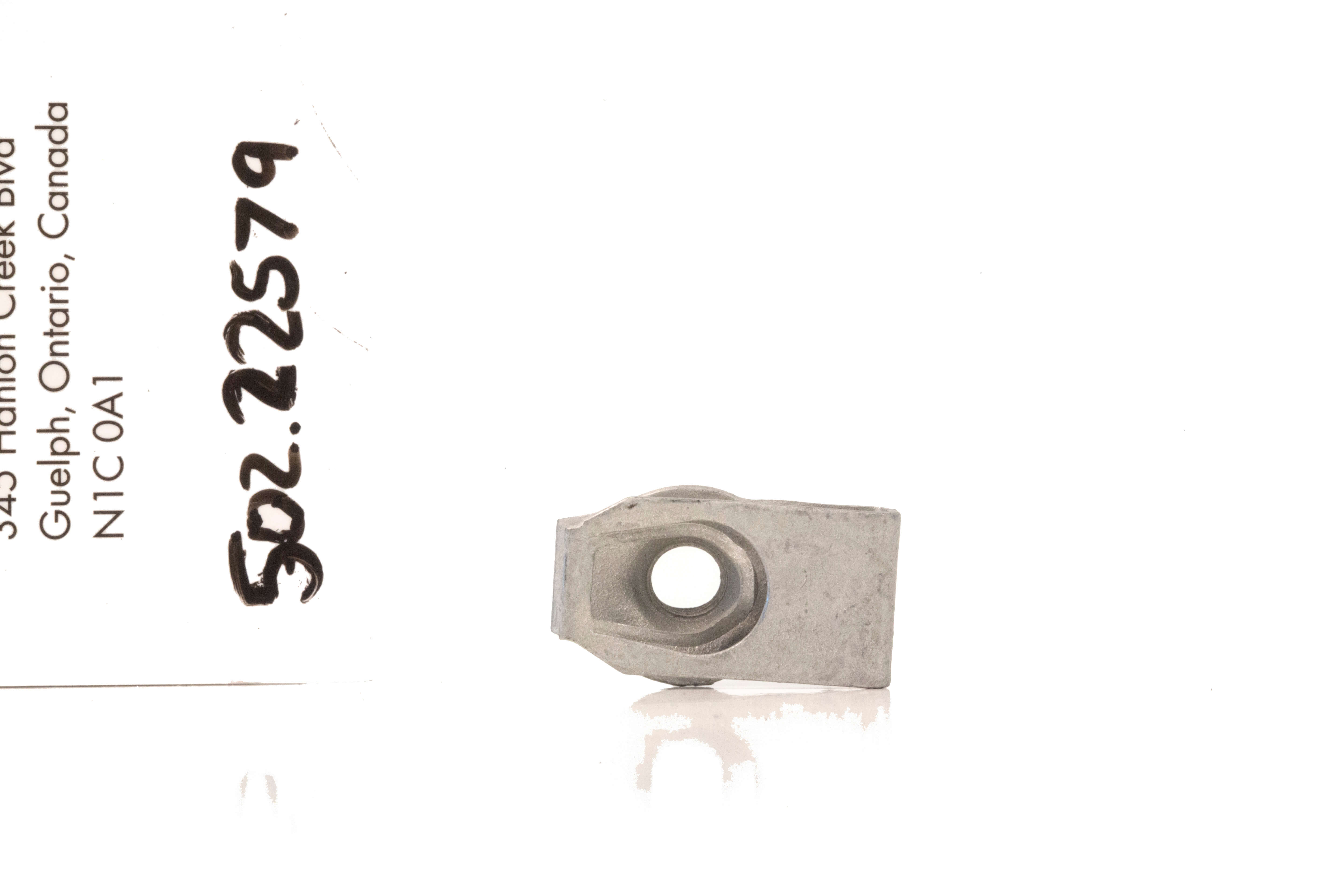 EXTRUDED U-NUT SCREW LOCK THREAD M6-1.0 502.22579
